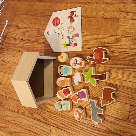 Hallmark | Other | Hallmark Child My First Nativity Set New 3 Wood ...